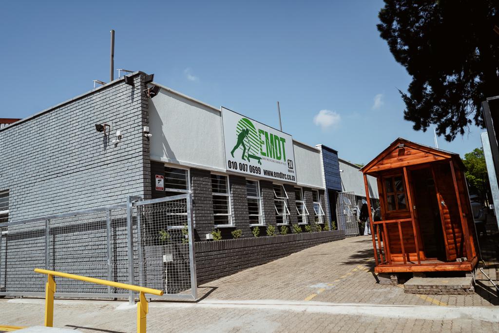 Transforming Alexandra Township: EMDT Recycling Centre opens doors to a ...